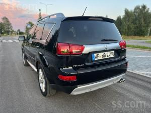Melns Peugeot 4007 2008 Jelgava, ar dzinēja tilpumu 2.20 L un nobraukumu 225 tūkst. km par 4990 €, foto 7 vietnē AUTOMOTO.COM.LV