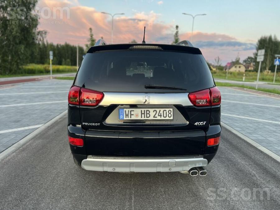 Melns Peugeot 4007 2008 Jelgava, ar dzinēja tilpumu 2.20 L un nobraukumu 225 tūkst. km par 4990 €, foto 8 vietnē AUTOMOTO.COM.LV