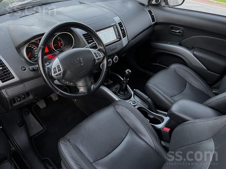 Melns Peugeot 4007 2008 Jelgava, ar dzinēja tilpumu 2.20 L un nobraukumu 225 tūkst. km par 4990 €, foto 13 vietnē AUTOMOTO.COM.LV