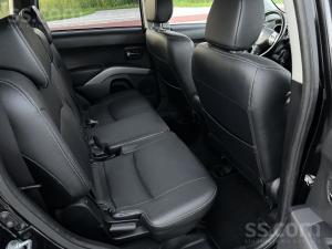 Melns Peugeot 4007 2008 Jelgava, ar dzinēja tilpumu 2.20 L un nobraukumu 225 tūkst. km par 4990 €, foto 22 vietnē AUTOMOTO.COM.LV
