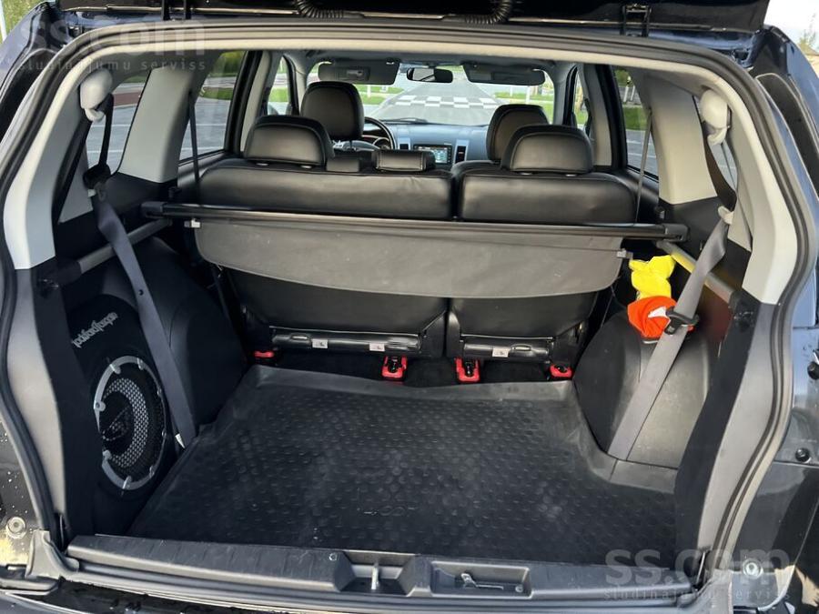 Melns Peugeot 4007 2008 Jelgava, ar dzinēja tilpumu 2.20 L un nobraukumu 225 tūkst. km par 4990 €, foto 23 vietnē AUTOMOTO.COM.LV