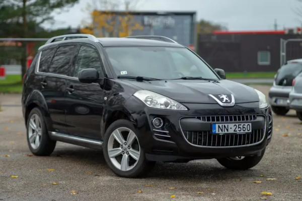 Melns Peugeot 4007 2008 Liepāja, ar dzinēja tilpumu 2.20 L un nobraukumu 279 tūkst. km par 6250 €, foto 5 vietnē AUTOMOTO.COM.LV
