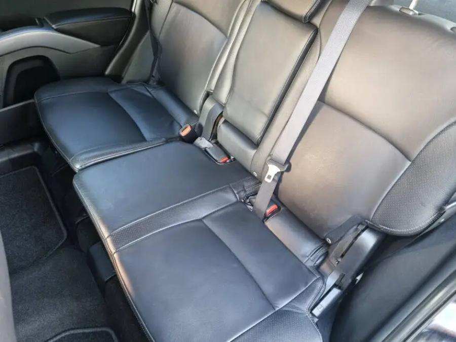 Melns Peugeot 4007 2008 Jēkabpils, ar dzinēja tilpumu 2.20 L un nobraukumu 237 tūkst. km par 6250 €, foto 14 vietnē AUTOMOTO.COM.LV