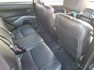 Melns Peugeot 4007 2008 Jēkabpils, ar dzinēja tilpumu 2.20 L un nobraukumu 237 tūkst. km par 6250 €, foto 17 vietnē AUTOMOTO.COM.LV