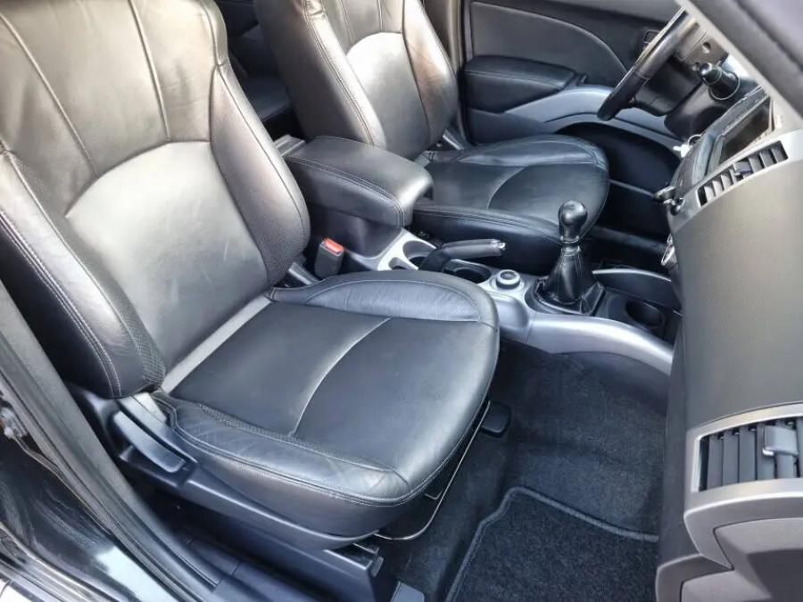 Melns Peugeot 4007 2008 Jēkabpils, ar dzinēja tilpumu 2.20 L un nobraukumu 237 tūkst. km par 6250 €, foto 21 vietnē AUTOMOTO.COM.LV