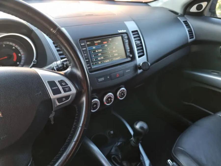 Melns Peugeot 4007 2008 Jēkabpils, ar dzinēja tilpumu 2.20 L un nobraukumu 237 tūkst. km par 6250 €, foto 24 vietnē AUTOMOTO.COM.LV