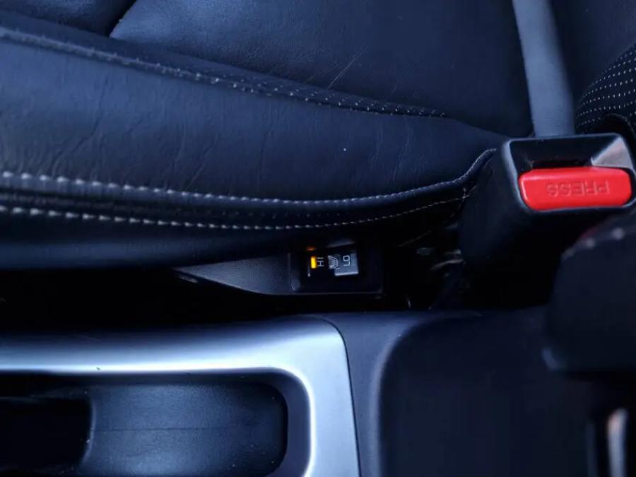 Melns Peugeot 4007 2008 Jēkabpils, ar dzinēja tilpumu 2.20 L un nobraukumu 237 tūkst. km par 6250 €, foto 32 vietnē AUTOMOTO.COM.LV