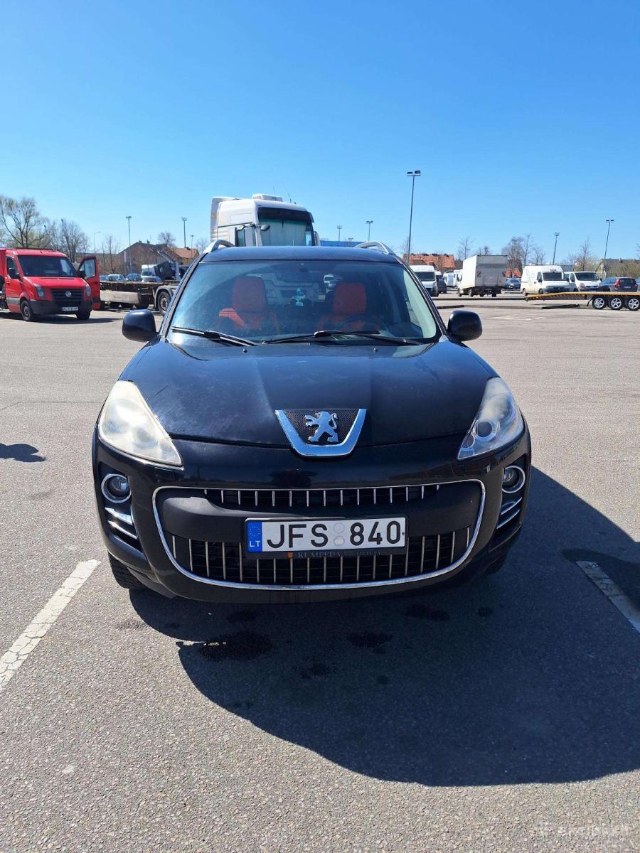 Black Peugeot 4007 2008 in Klaipeda, with an engine capacity of 2.20 L and mileage of 415 thousand km for 2200 €, photo 1 on AUTOMOTO.COM.LV
