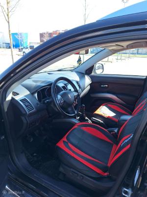 Black Peugeot 4007 2008 in Klaipeda, with an engine capacity of 2.20 L and mileage of 415 thousand km for 2200 €, photo 7 on AUTOMOTO.COM.LV
