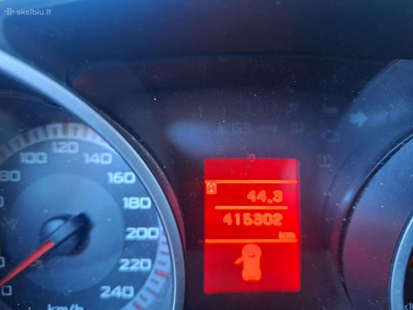 Melns Peugeot 4007 2008 Klaipėda, ar dzinēja tilpumu 2.20 L un nobraukumu 415 tūkst. km par 2200 €, foto 10 vietnē AUTOMOTO.COM.LV