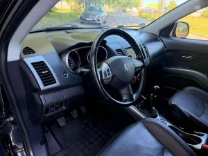Melns Peugeot 4007 2008 Šauļi, ar dzinēja tilpumu 2.18 L un nobraukumu 224 tūkst. km par 3600 €, foto 15 vietnē AUTOMOTO.COM.LV