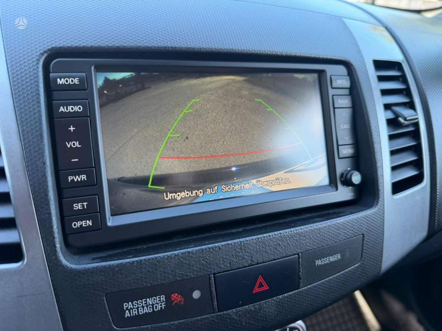 Melns Peugeot 4007 2008 Šauļi, ar dzinēja tilpumu 2.18 L un nobraukumu 224 tūkst. km par 3600 €, foto 16 vietnē AUTOMOTO.COM.LV