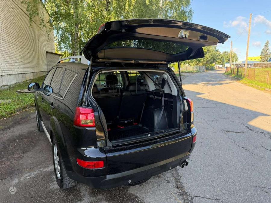 Melns Peugeot 4007 2008 Šauļi, ar dzinēja tilpumu 2.18 L un nobraukumu 224 tūkst. km par 3600 €, foto 21 vietnē AUTOMOTO.COM.LV