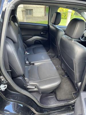 Melns Peugeot 4007 2008 Raseiniai, ar dzinēja tilpumu 2.20 L un nobraukumu 208 tūkst. km par 3700 €, foto 11 vietnē AUTOMOTO.COM.LV