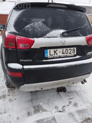 Black Peugeot 4007 2009 in Daugavpils, with an engine capacity of 2.20 L and mileage of 261 thousand km for 3800 €, photo 11 on AUTOMOTO.COM.LV