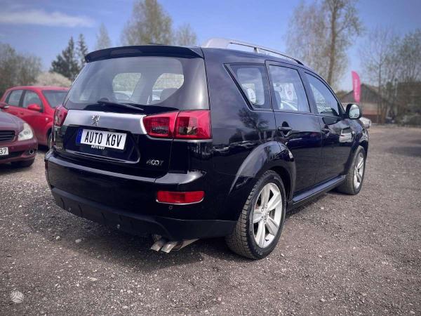 Melns Peugeot 4007 2009 Viļņa, ar dzinēja tilpumu 2.18 L un nobraukumu 202 tūkst. km par 4500 €, foto 6 vietnē AUTOMOTO.COM.LV