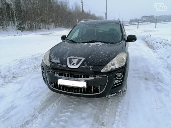 Black Peugeot 4007 2009 in Utena, with an engine capacity of 2.20 L and mileage of 261 thousand km for 3850 €, photo 2 on AUTOMOTO.COM.LV