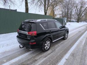 Black Peugeot 4007 2009 in Marijampole, with an engine capacity of 2.18 L and mileage of 309 thousand km for 3550 €, photo 5 on AUTOMOTO.COM.LV