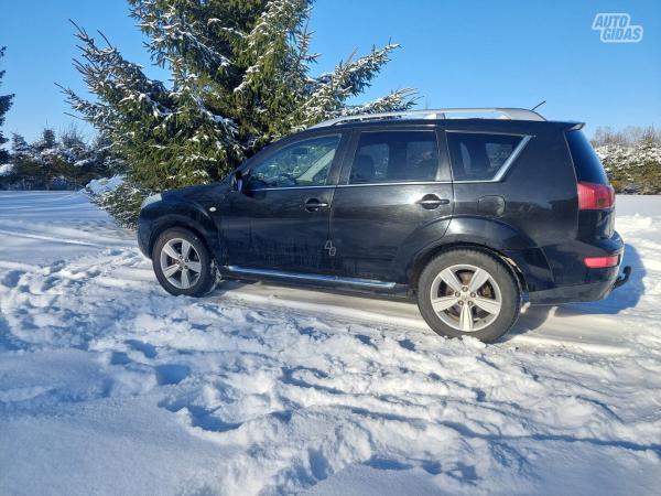 Melns Peugeot 4007 2009 Vilkaviškis, ar dzinēja tilpumu 2.20 L un nobraukumu 263 tūkst. km par 3700 €, foto 8 vietnē AUTOMOTO.COM.LV