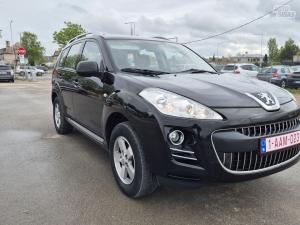 Black Peugeot 4007 2009 in Siauliai, with an engine capacity of 2.20 L and mileage of 262 thousand km for 4250 €, photo 5 on AUTOMOTO.COM.LV