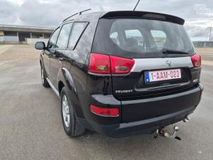 Black Peugeot 4007 2009 in Siauliai, with an engine capacity of 2.20 L and mileage of 262 thousand km for 4250 €, photo 10 on AUTOMOTO.COM.LV