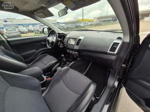 Black Peugeot 4007 2009 in Siauliai, with an engine capacity of 2.20 L and mileage of 262 thousand km for 4250 €, photo 23 on AUTOMOTO.COM.LV