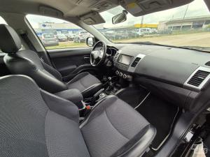 Black Peugeot 4007 2009 in Siauliai, with an engine capacity of 2.20 L and mileage of 262 thousand km for 4250 €, photo 25 on AUTOMOTO.COM.LV