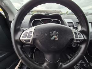 Black Peugeot 4007 2009 in Siauliai, with an engine capacity of 2.20 L and mileage of 262 thousand km for 4250 €, photo 32 on AUTOMOTO.COM.LV