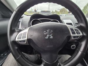 Black Peugeot 4007 2009 in Siauliai, with an engine capacity of 2.20 L and mileage of 262 thousand km for 4250 €, photo 35 on AUTOMOTO.COM.LV