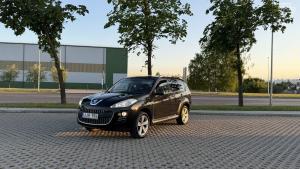 Black Peugeot 4007 2009 in Siauliai, with an engine capacity of 2.20 L and mileage of 299 thousand km for 2950 €, photo  on AUTOMOTO.COM.LV
