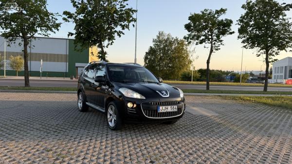 Black Peugeot 4007 2009 in Siauliai, with an engine capacity of 2.20 L and mileage of 299 thousand km for 2950 €, photo 2 on AUTOMOTO.COM.LV