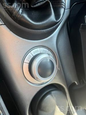Black Peugeot 4007 2009 in Liepaja, with an engine capacity of 2.20 L and mileage of 347 thousand km for 2850 €, photo 17 on AUTOMOTO.COM.LV