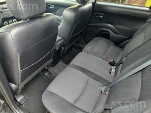 Melns Peugeot 4007 2009 Daugavpils, ar dzinēja tilpumu 2.20 L un nobraukumu 260 tūkst. km par 4990 €, foto 13 vietnē AUTOMOTO.COM.LV
