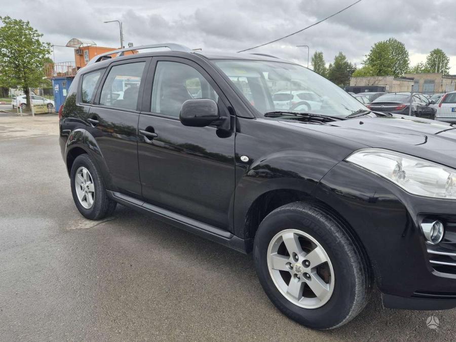 Melns Peugeot 4007 2009 Šauļi, ar dzinēja tilpumu 2.20 L un nobraukumu 262 tūkst. km par 4250 €, foto 5 vietnē AUTOMOTO.COM.LV