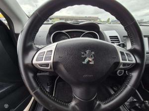 Melns Peugeot 4007 2009 Šauļi, ar dzinēja tilpumu 2.20 L un nobraukumu 262 tūkst. km par 4250 €, foto 27 vietnē AUTOMOTO.COM.LV