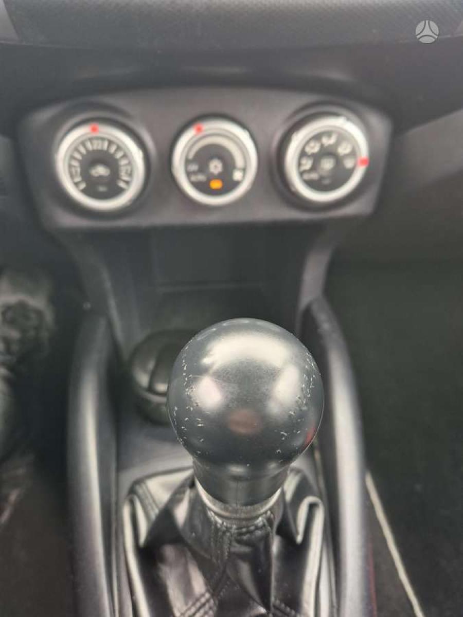 Melns Peugeot 4007 2009 Šauļi, ar dzinēja tilpumu 2.20 L un nobraukumu 262 tūkst. km par 4250 €, foto 37 vietnē AUTOMOTO.COM.LV