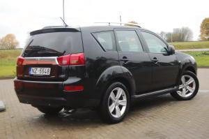 Melns Peugeot 4007 2009 Jēkabpils, ar dzinēja tilpumu 2.20 L un nobraukumu 247 tūkst. km par 5700 €, foto 3 vietnē AUTOMOTO.COM.LV