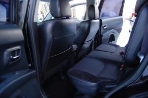 Black Peugeot 4007 2009 in Jekabpils, with an engine capacity of 2.20 L and mileage of 214 thousand km for 6790 €, photo 15 on AUTOMOTO.COM.LV