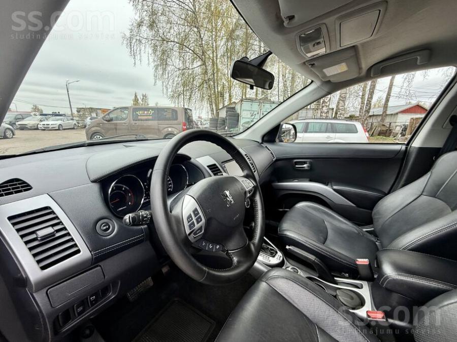 Melns Peugeot 4007 2010 Rīga, ar dzinēja tilpumu 2.20 L un nobraukumu 0 tūkst. km par 4990 €, foto 19 vietnē AUTOMOTO.COM.LV