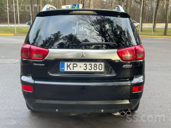 Melns Peugeot 4007 2010 Rīga, ar dzinēja tilpumu 2.20 L un nobraukumu 0 tūkst. km par 3999 €, foto 4 vietnē AUTOMOTO.COM.LV