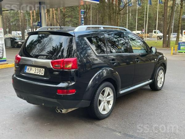 Melns Peugeot 4007 2010 Rīga, ar dzinēja tilpumu 2.20 L un nobraukumu 0 tūkst. km par 3999 €, foto 5 vietnē AUTOMOTO.COM.LV