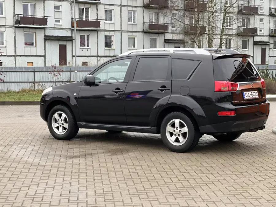 Черный Пежо 4007 2010 в Екабпилс, объемом двигателя 2.20 л и пробегом 230 тыс. км за 6800 €, фото 11 на AUTOMOTO.COM.LV
