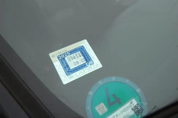 Черный Пежо 4007 2010 в Екабпилс, объемом двигателя 2.20 л и пробегом 206 тыс. км за 6550 €, фото 6 на AUTOMOTO.COM.LV