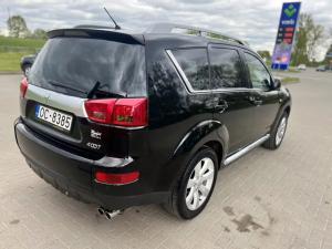 Melns Peugeot 4007 2011 Jēkabpils, ar dzinēja tilpumu 2.20 L un nobraukumu 282 tūkst. km par 6700 €, foto 7 vietnē AUTOMOTO.COM.LV
