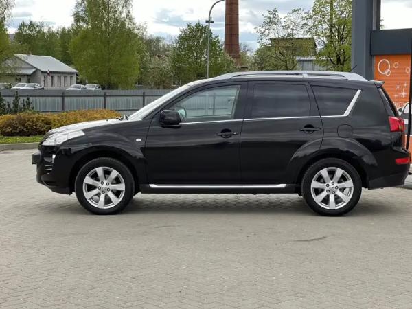 Melns Peugeot 4007 2011 Jēkabpils, ar dzinēja tilpumu 2.20 L un nobraukumu 282 tūkst. km par 6700 €, foto 9 vietnē AUTOMOTO.COM.LV