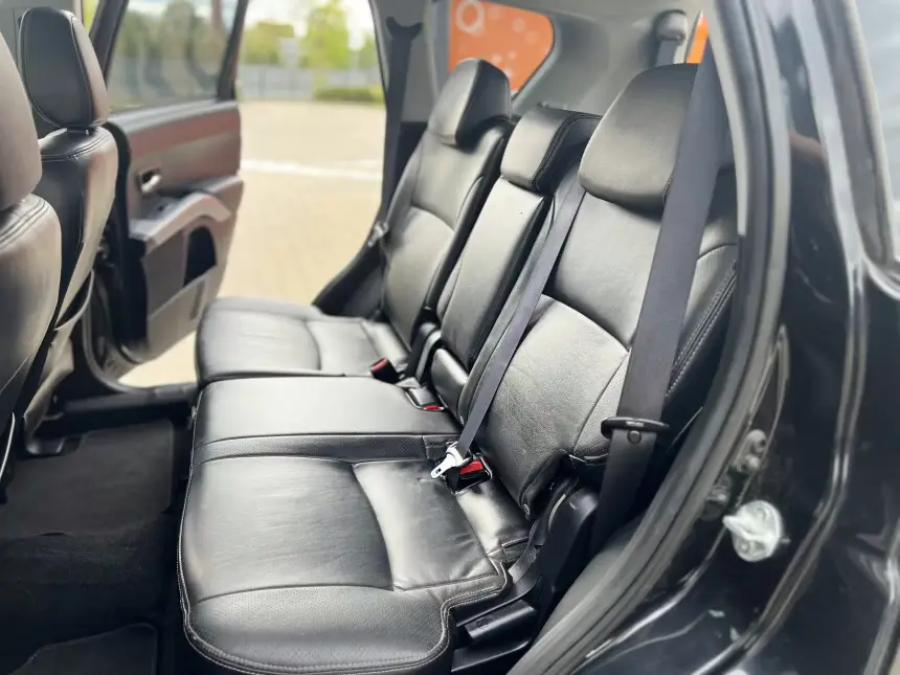 Melns Peugeot 4007 2011 Jēkabpils, ar dzinēja tilpumu 2.20 L un nobraukumu 282 tūkst. km par 6700 €, foto 19 vietnē AUTOMOTO.COM.LV