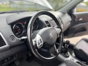 Melns Peugeot 4007 2011 Jēkabpils, ar dzinēja tilpumu 2.20 L un nobraukumu 282 tūkst. km par 6700 €, foto 20 vietnē AUTOMOTO.COM.LV
