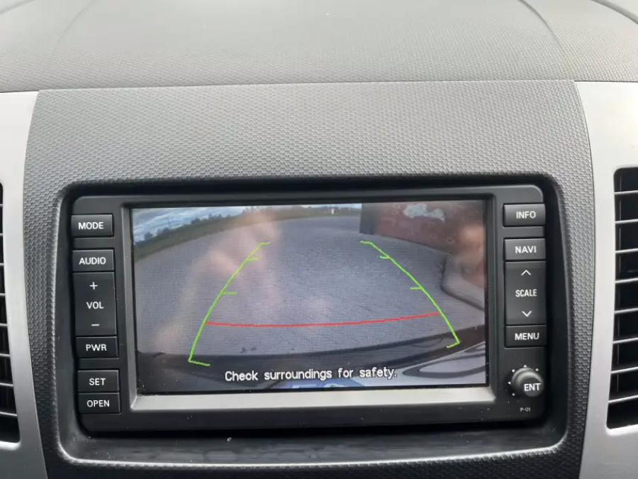 Melns Peugeot 4007 2011 Jēkabpils, ar dzinēja tilpumu 2.20 L un nobraukumu 282 tūkst. km par 6700 €, foto 28 vietnē AUTOMOTO.COM.LV