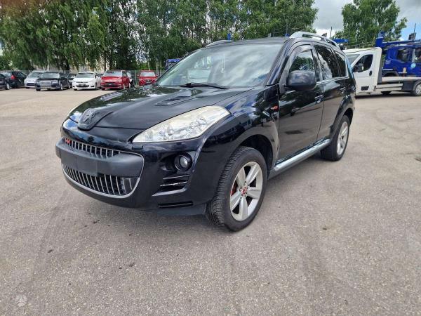Black Peugeot 4007 2011 in Ukmerge, with an engine capacity of 2.18 L and mileage of 240 thousand km for 3550 €, photo 1 on AUTOMOTO.COM.LV