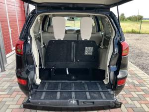 Black Peugeot 4007 2011 in Talsi, with an engine capacity of 2.20 L and mileage of 216 thousand km for 7999 €, photo 18 on AUTOMOTO.COM.LV